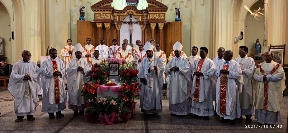 Ranchi Archdiocese Celebrates Mass for Fr Stan; Offers Breakfast for ...